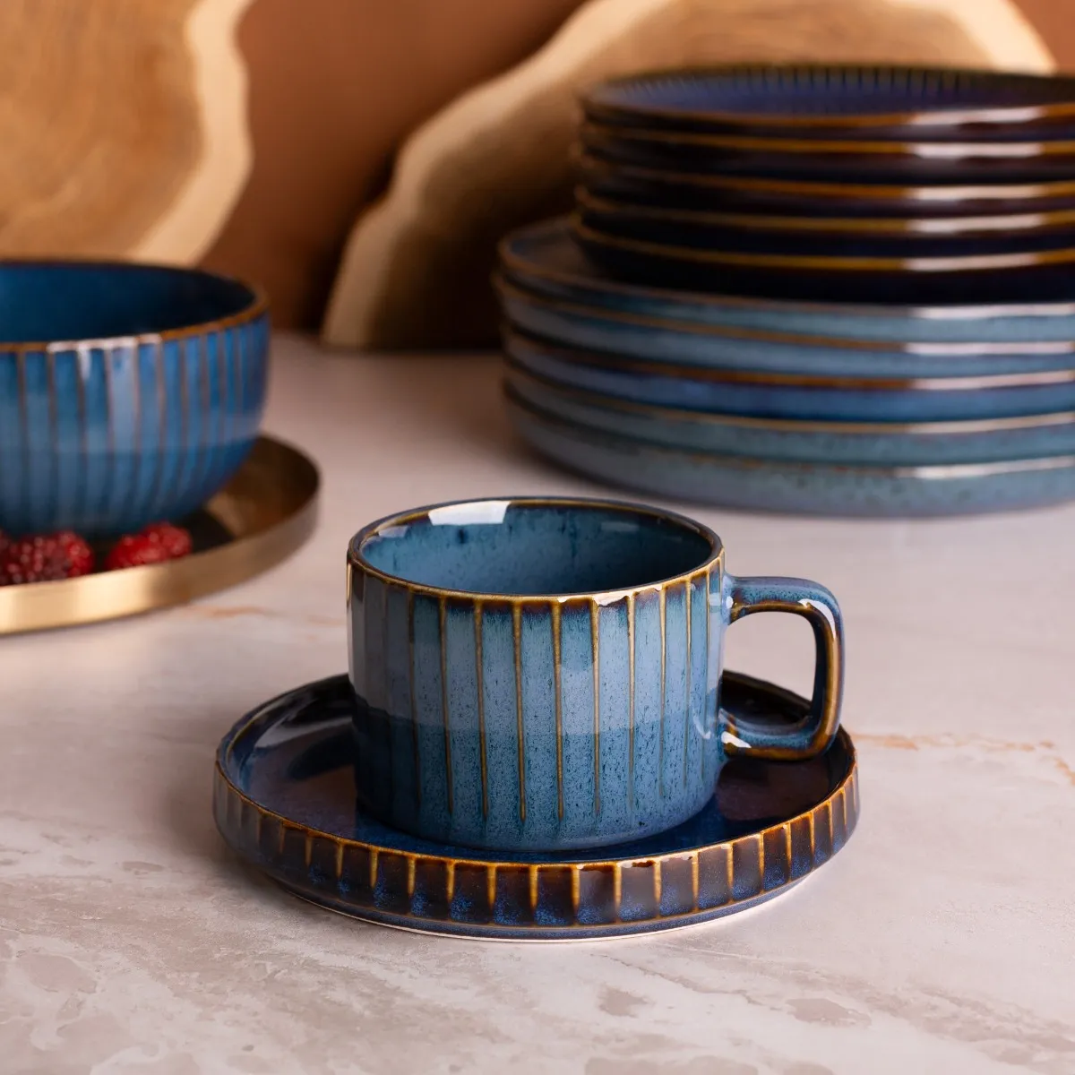 Filiżanki ze spodkiem porcelanowe New Bone China Altom Design Reactive ...