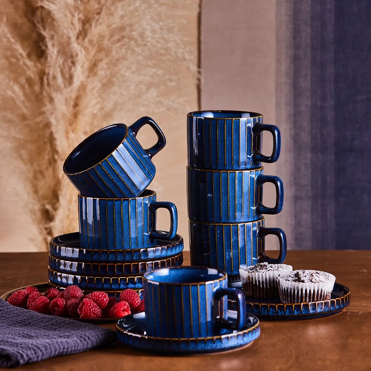 Filiżanki ze spodkiem porcelanowe New Bone China Altom Design Reactive ...